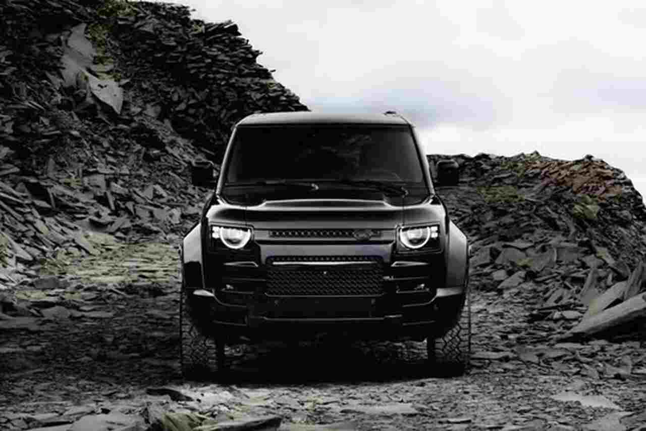 A 2026-os Land Rover Defender új, teljesen fekete külsőt kap