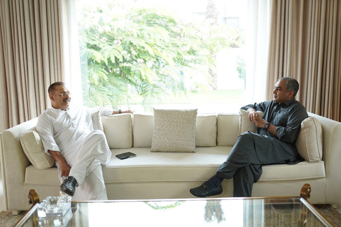 Naqvi, Memon exchange views on overall political situation