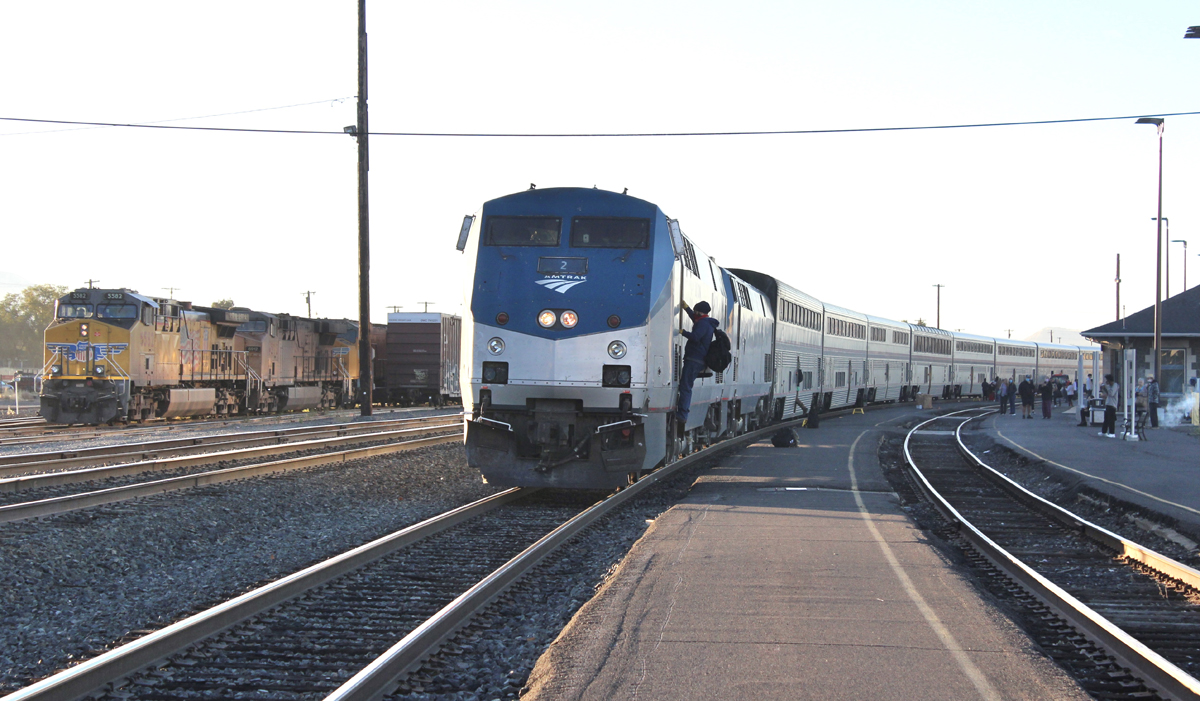 A few disruptions mar Amtrak's holiday weekend