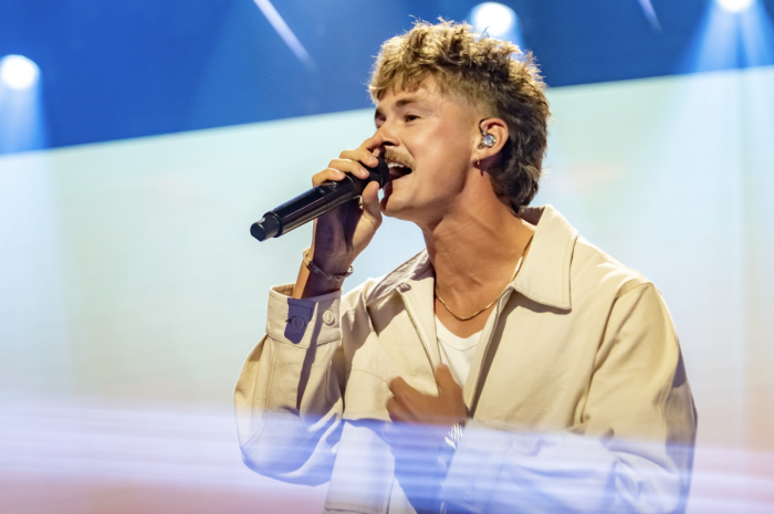 Faith, conservative values take center stage as Christian pop climbs US ...