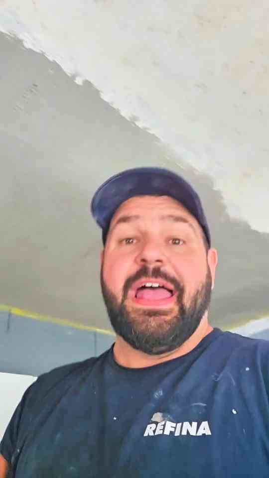 Back Coat Plastering – Smooth Finish Every Time!