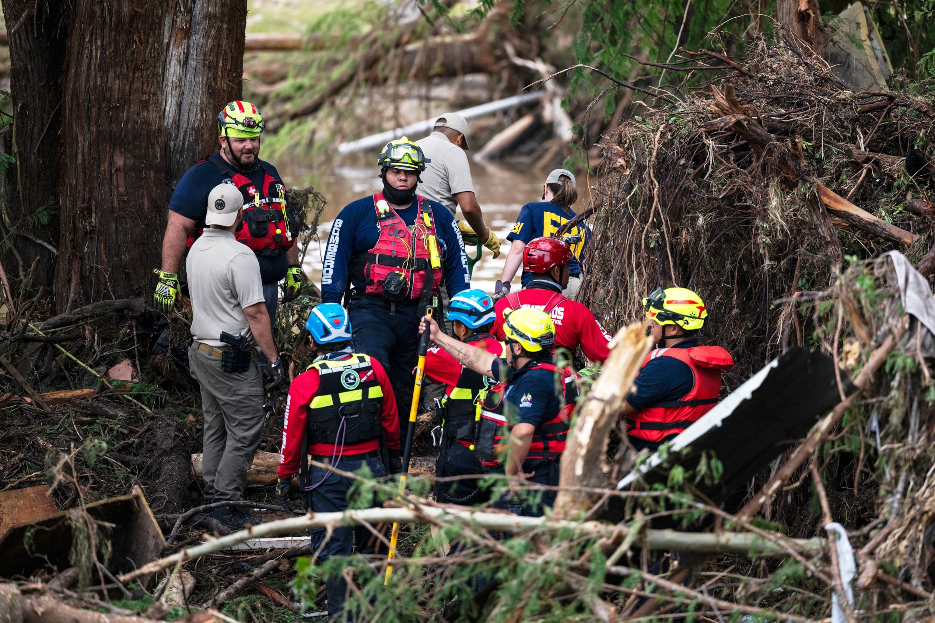 'I need somebody to take me seriously': More 911 calls released from ...