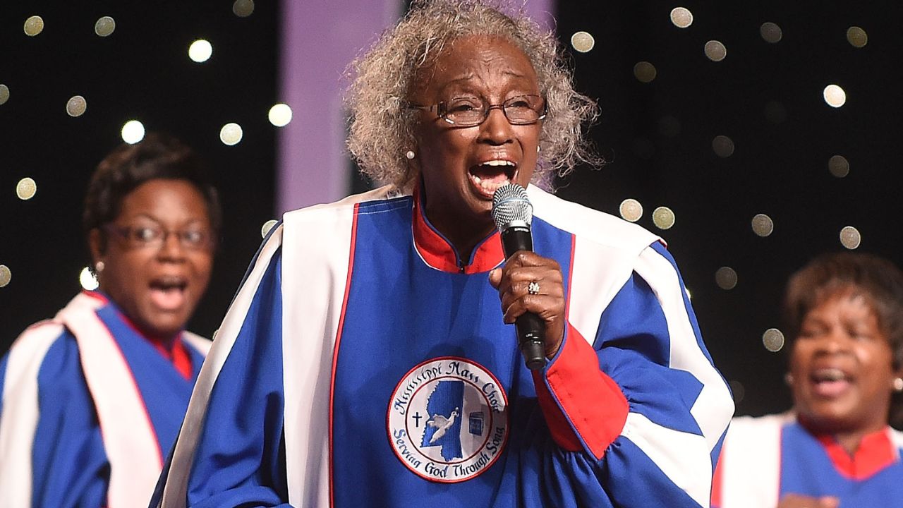 ‘Mama’ Mosie Burks Of Mississippi Mass Choir Dies At 92