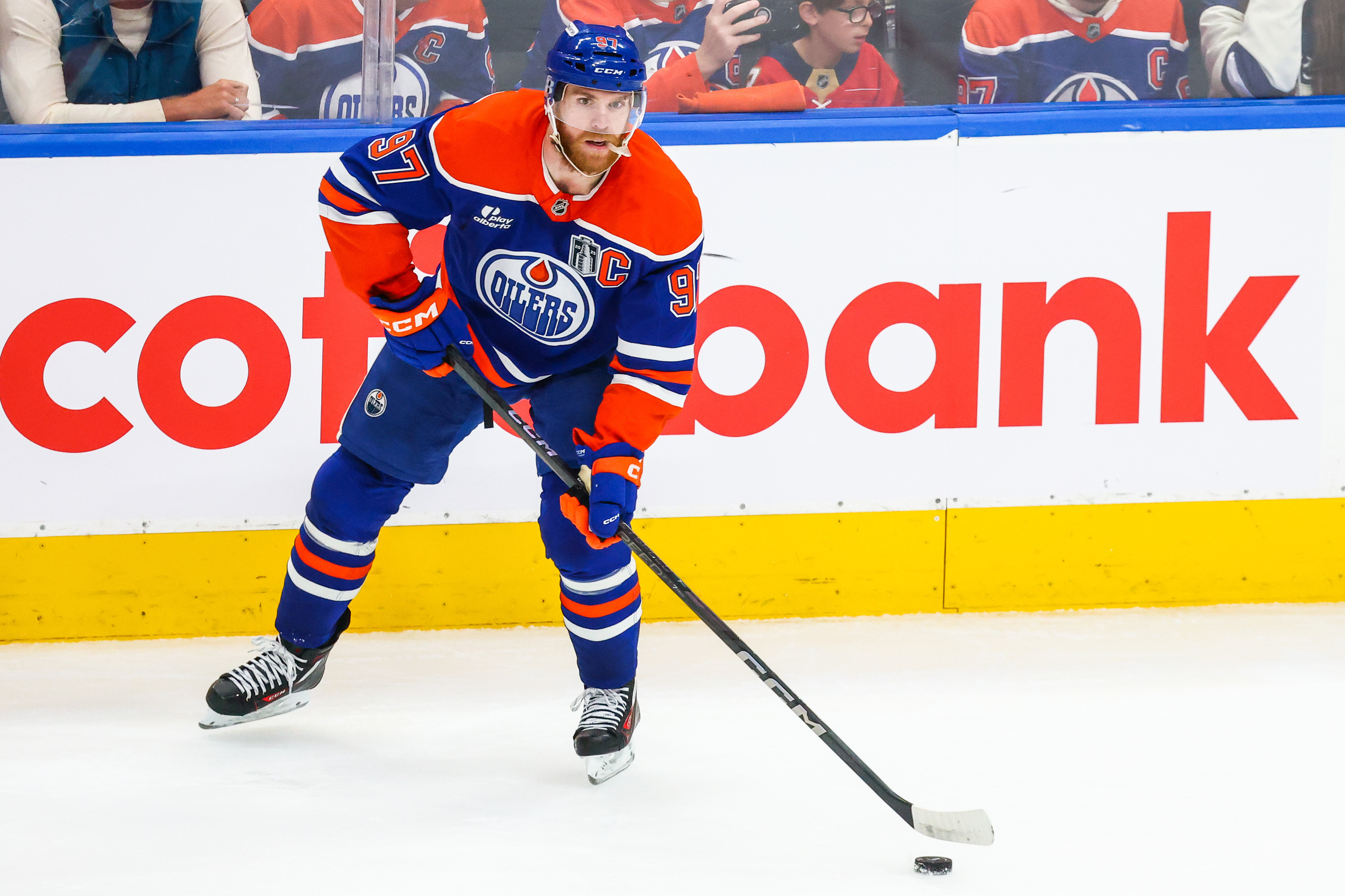 Connor McDavid’s Wife Sparks Speculation About Oilers Extension