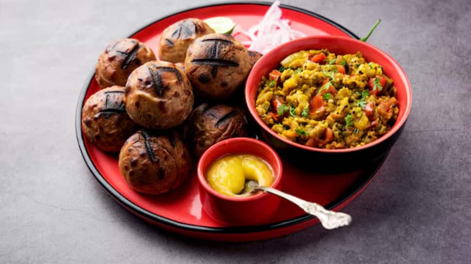 From Punjab To Gujarat: 7 Traditional Indian Breakfast Dishes You Must ...