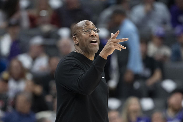 Knicks Announce Mike Brown As Coach, Cite ‘Championship Pedigree’