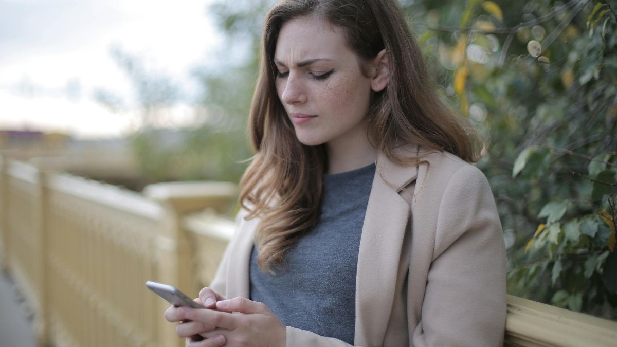 Why Spending Too Much Time on Your Phone Can Harm Your Marriage