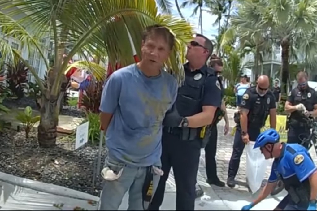 Florida man hijacks Key West sightseeing train for meth-fueled joyride ...