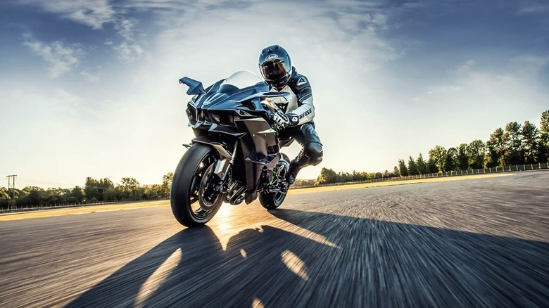 Is The Kawasaki Ninja H2R Still The Fastest Motorcycle In The World?