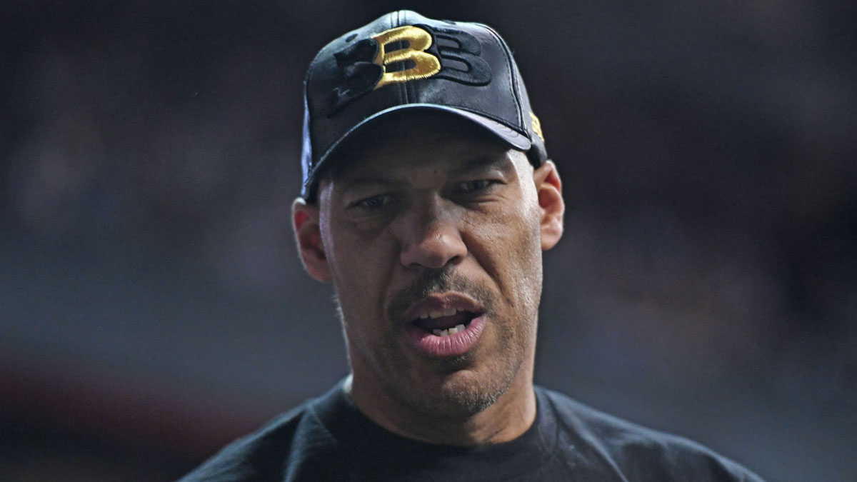 LaVar Ball seen walking with prosthetic leg for first time