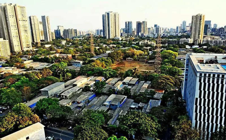 Mhada signs agreement with Adani Group for Motilal Nagar redevelopment ...