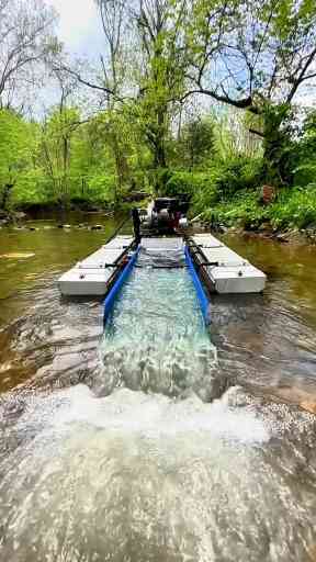 Slow-Mo Creek Finds with X4 Prospecting & Dream Mat Gear
