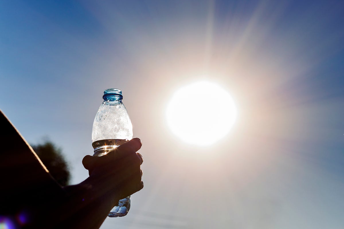 Neighbors back Arizona man in fight against HOA after he was repeatedly ...