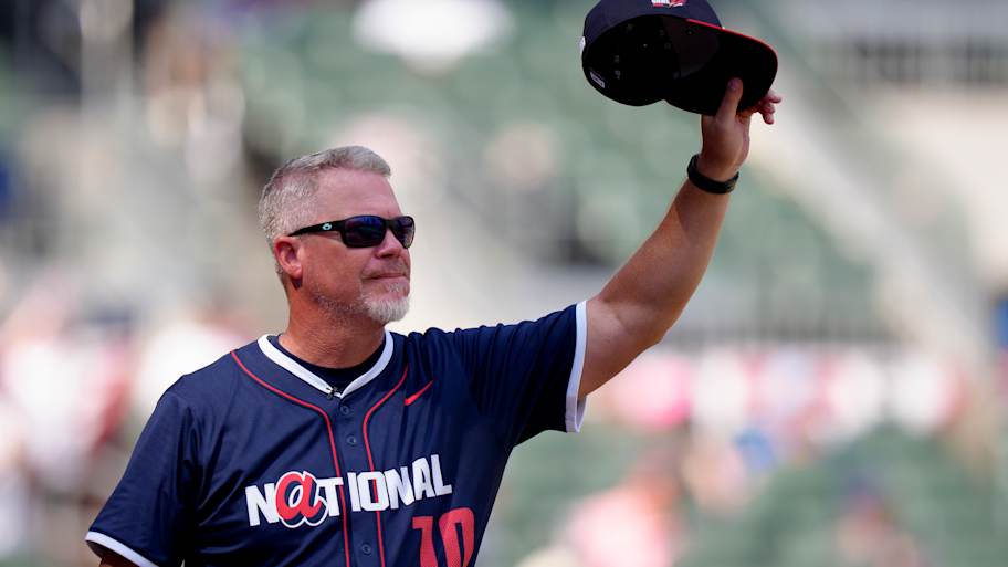 Chipper Jones' reaction to potential Braves gig is music to fans' ears