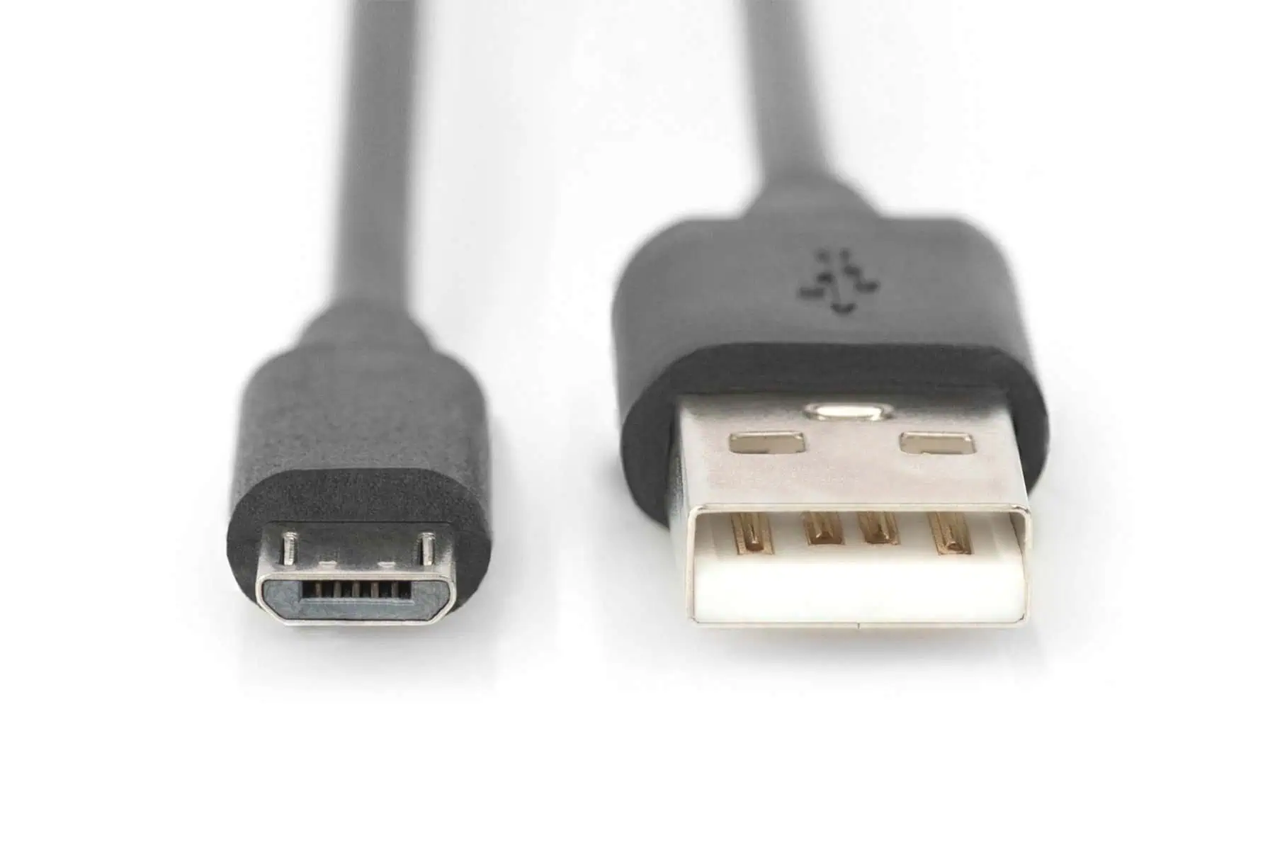 Comprou um gadget novo e ainda usa Micro USB? Eis o motivo