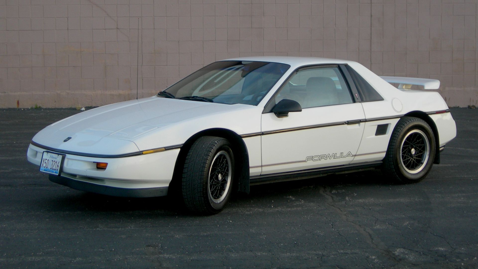 The 10 Worst Two-Seater Cars & The 10 Best