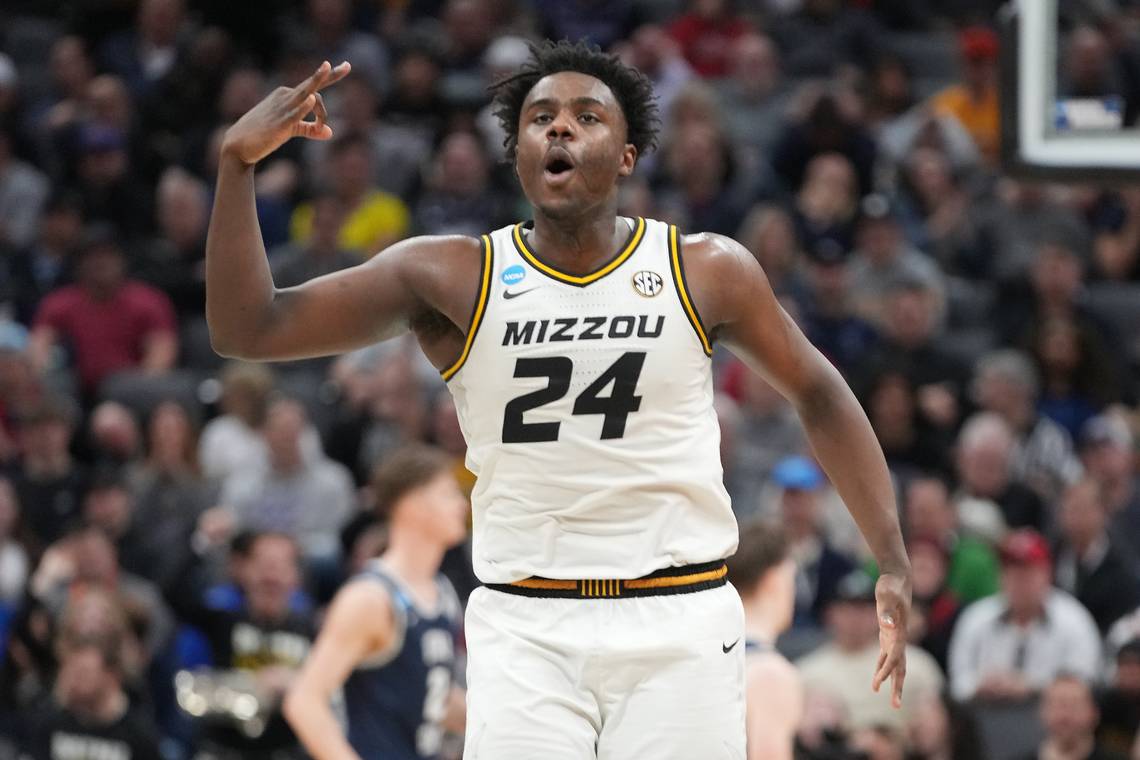 What's the latest on former Mizzou Tigers at NBA Summer League in Vegas ...