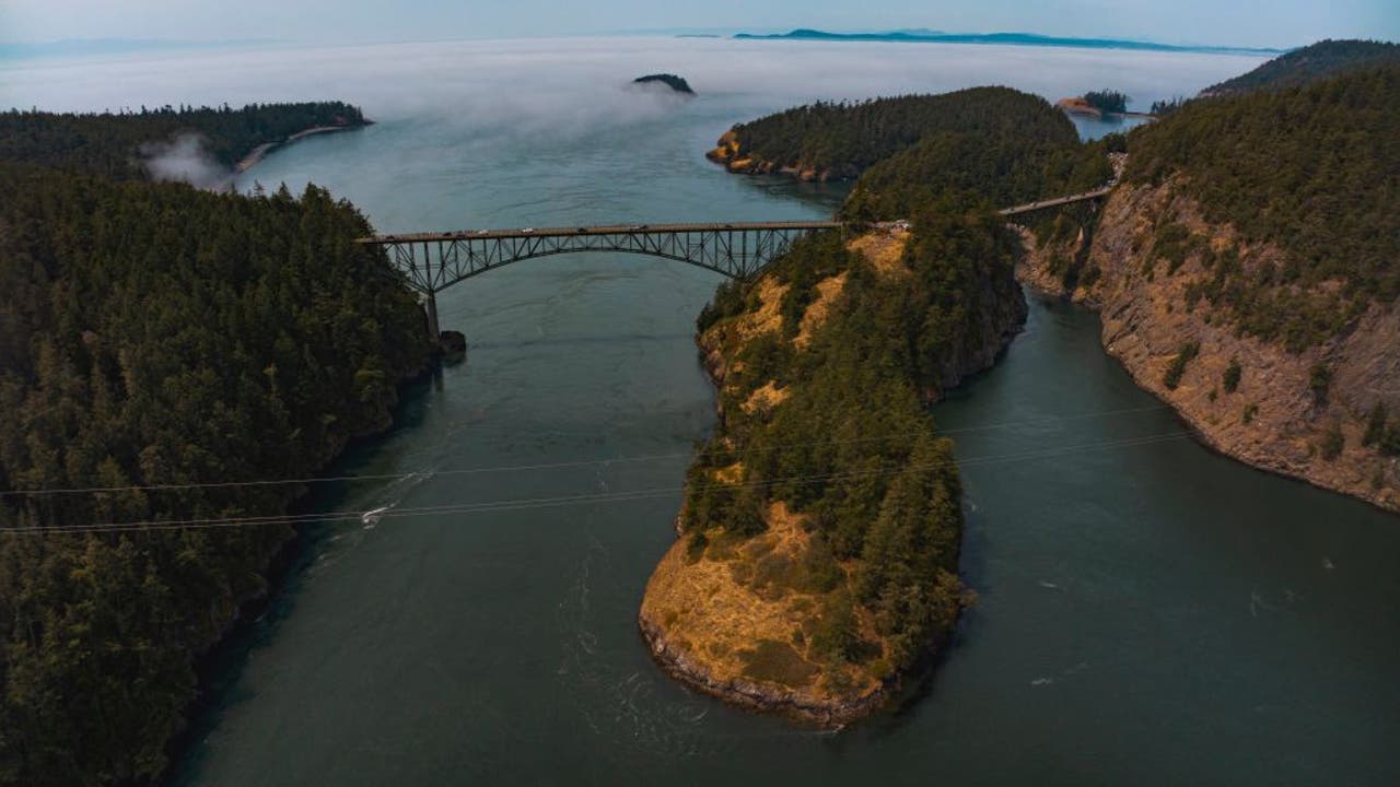 Canadian runner killed during Ragnar relay race on Whidbey Island, WA