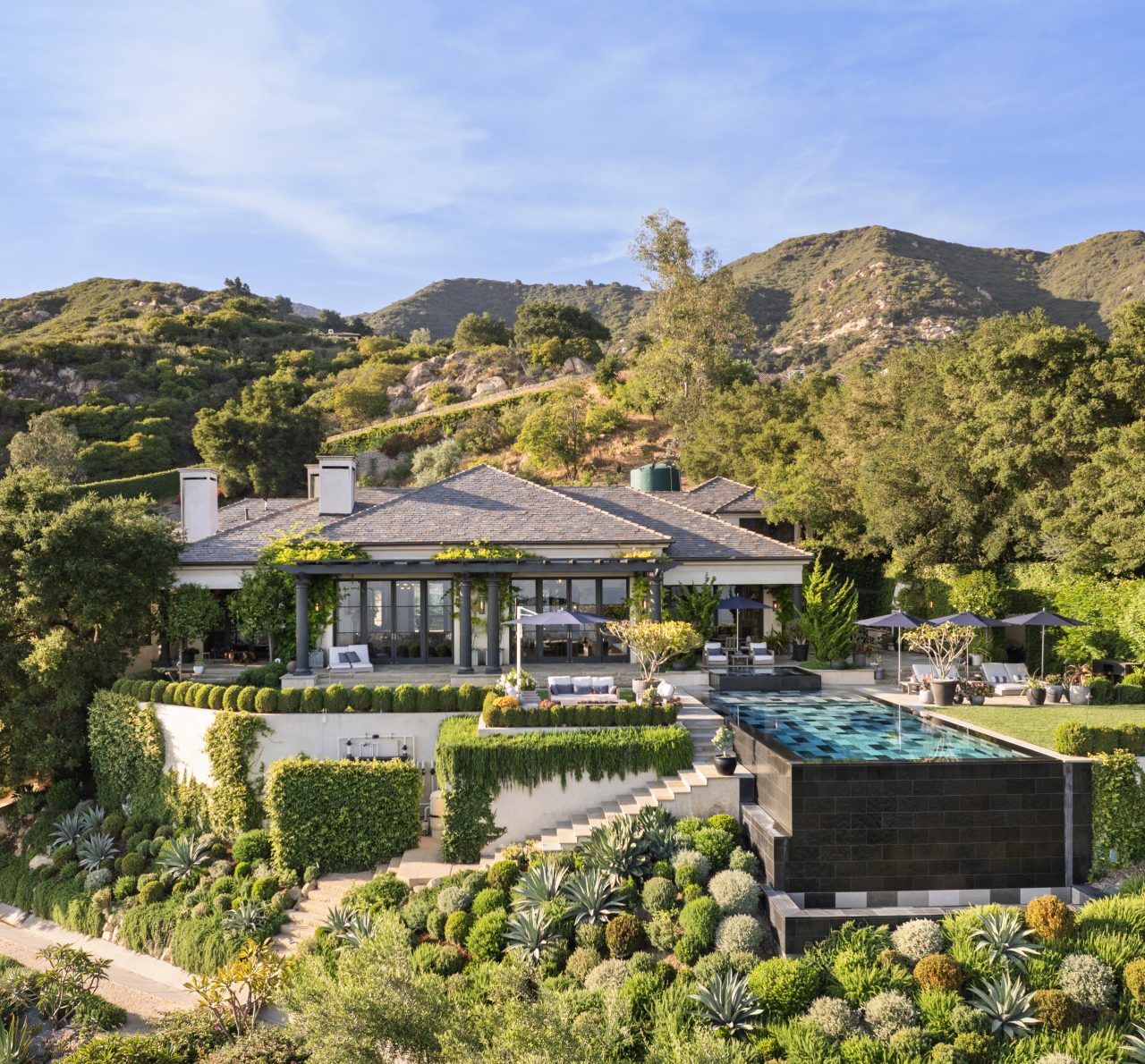 Former HBO President Simon Sutton Asks $24.995 Million for His ...