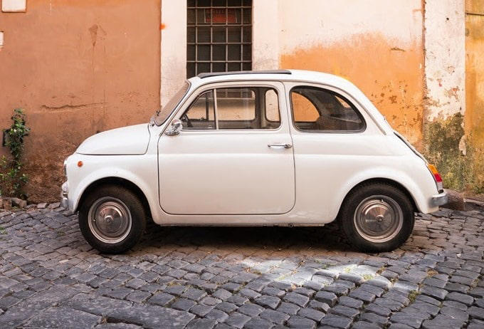 Auto vecchie in Italia: 10,7 milioni di automobilisti guidano veicoli ...