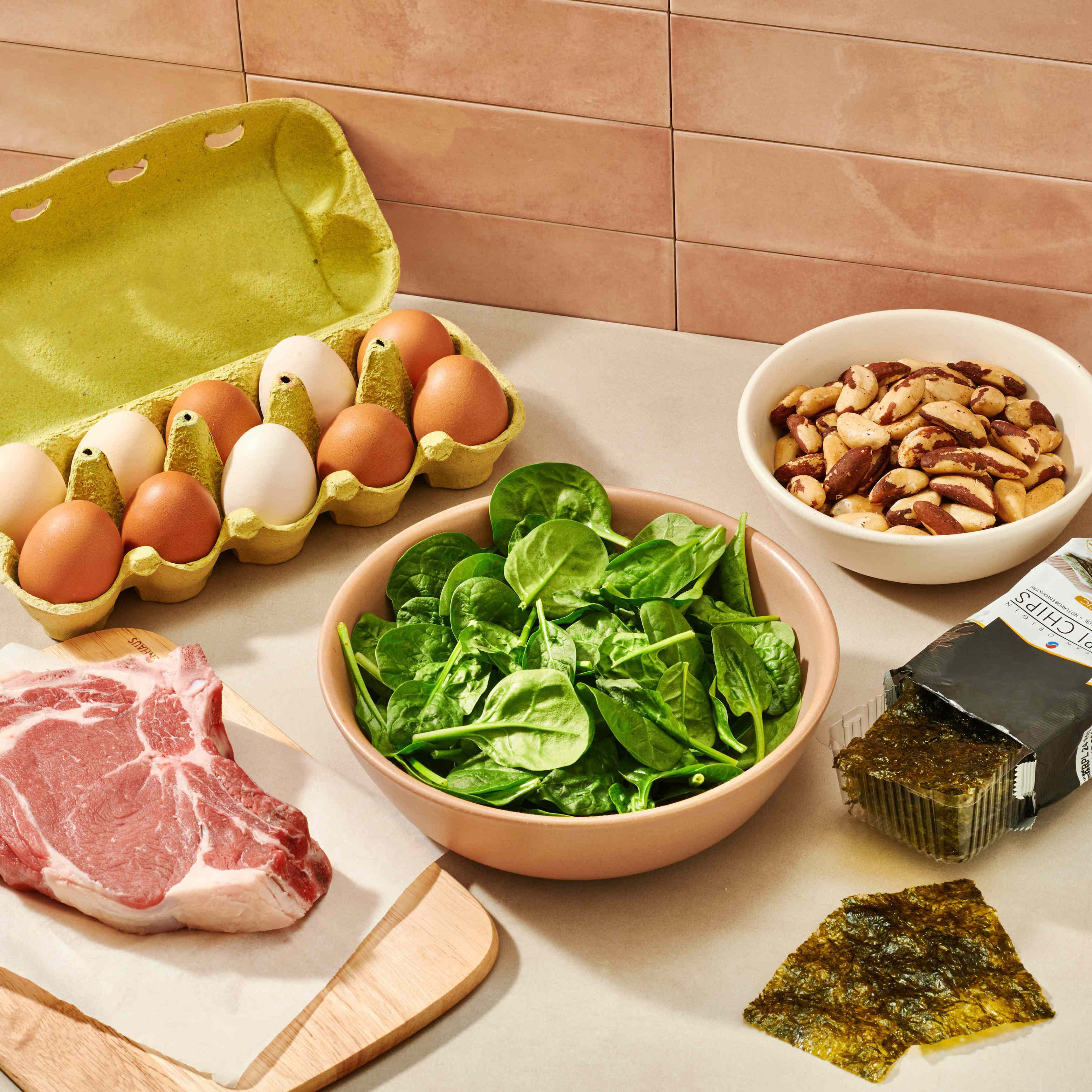 The Best and Worst Foods for Your Thyroid, According to Dietitians