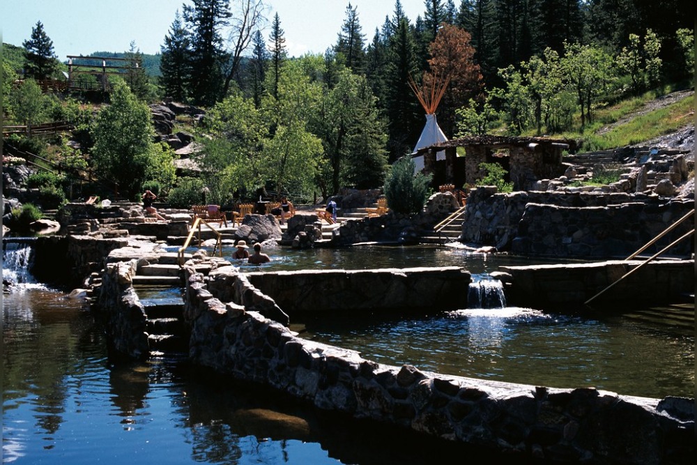 17 Mountain Spas Built Into Natural Hot Springs