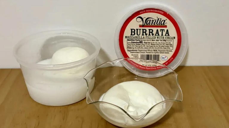 This Is The Best Burrata Cheese Brand On Store Shelves Right Now