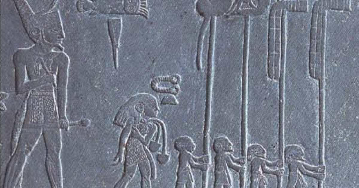 5,100-Year-Old Egyptian Rock Art Found on The Banks Of the Nile River ...