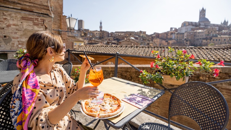 14 Types Of Restaurants In Italy, Explained