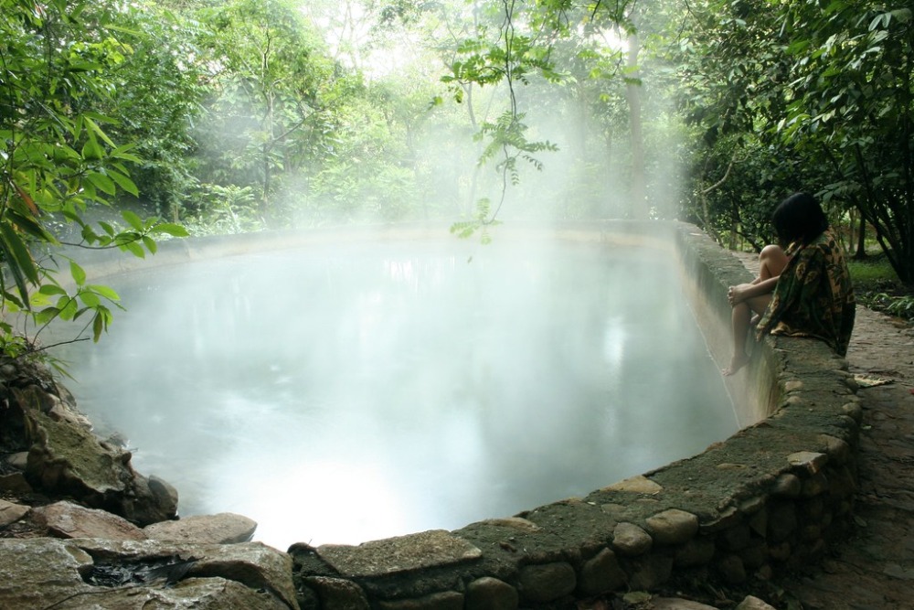 17 Mountain Spas Built Into Natural Hot Springs