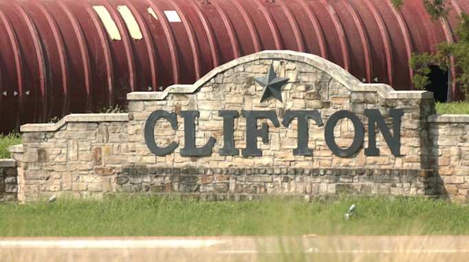 High North bosque River Levels Cause Road Closures