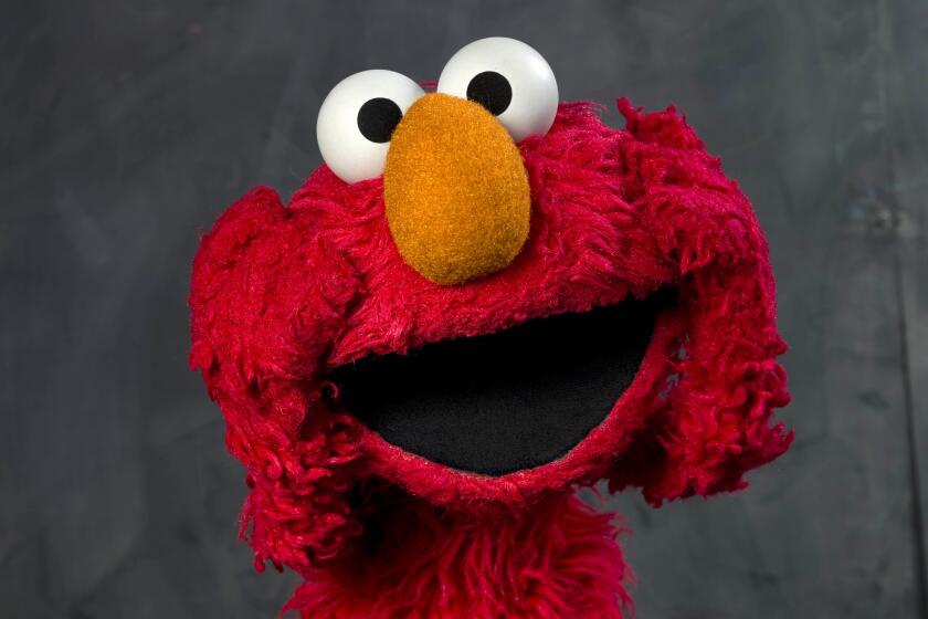 Commentary: Fox loses it when Elmo learns Arabic, but can't find the ...