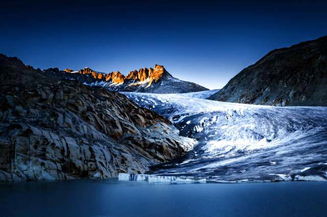 Scientists issue warning after discovering concerning 'Swiss cheese' phenomenon in Arctic: 'The ...