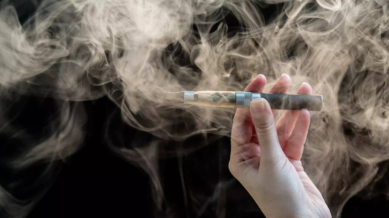 Can vaping cause cancer? Top NYC doctor responds