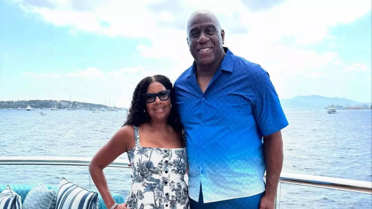 Magic Johnson enjoys romantic getaway in France with wife Cookie ...