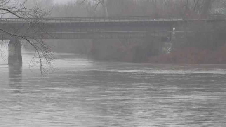 Search continues for Daniel Callahan, missing in the Connecticut River