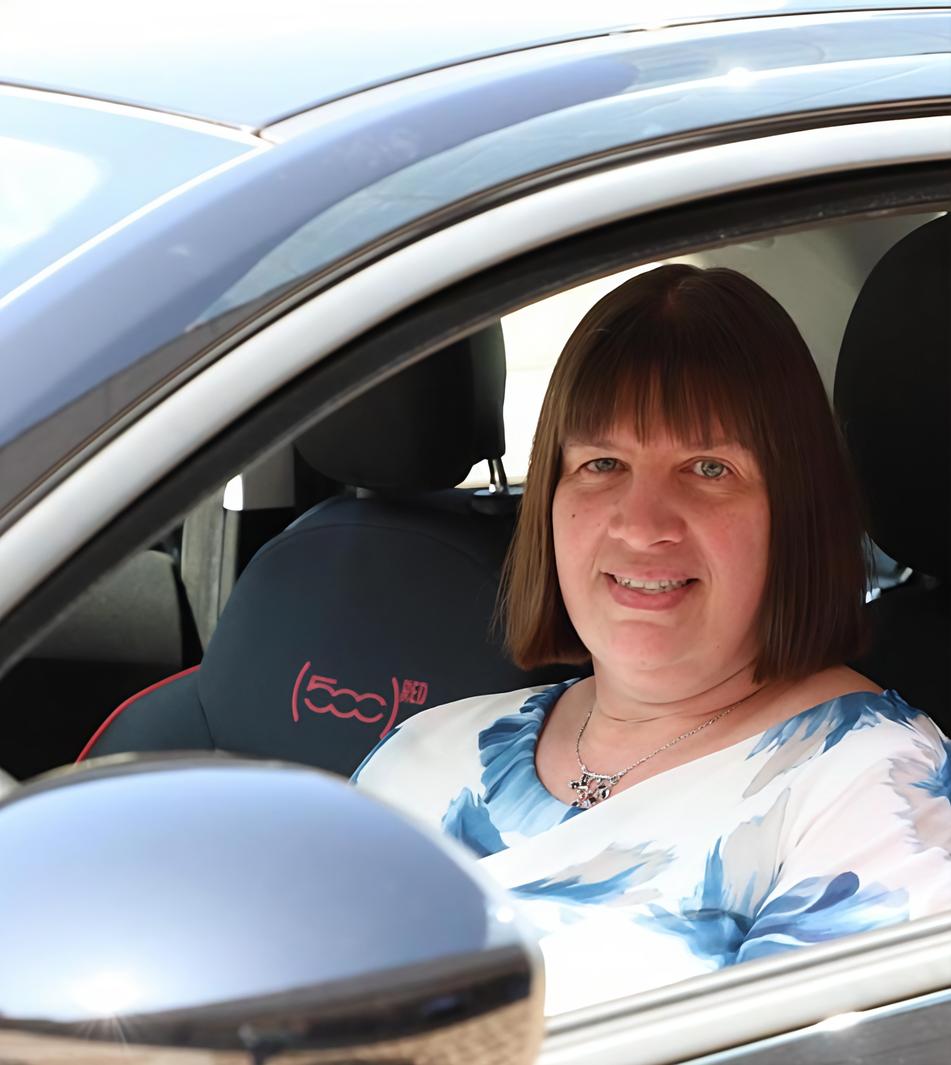 La gioia di Laura: "Che sorpresa vincere l’auto"