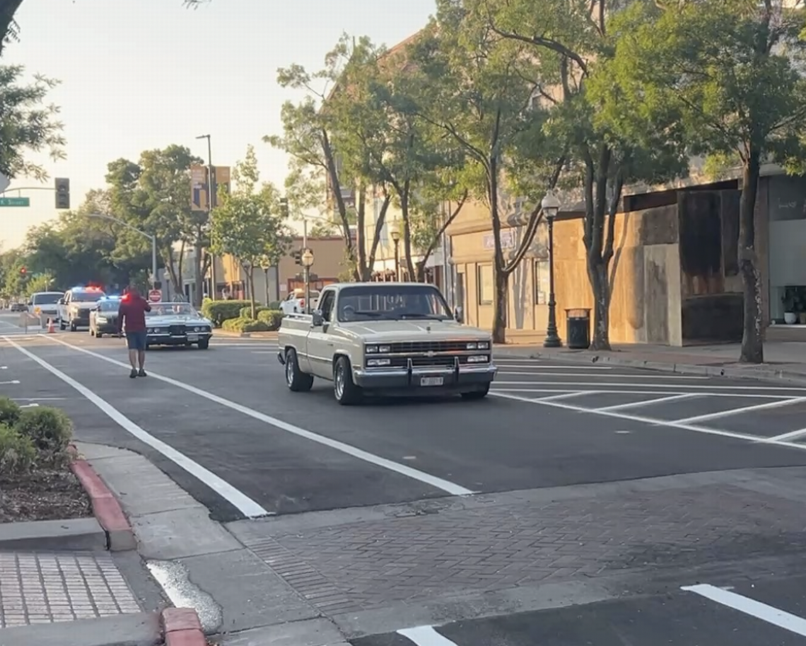 Merced's Main Street now one-way, more parking, new bike lane. See the ...