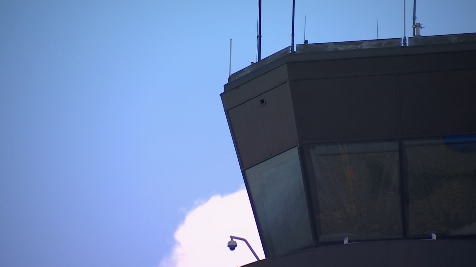 ‘Like a time bomb’: Internal memo, former controller raise alarms about ...