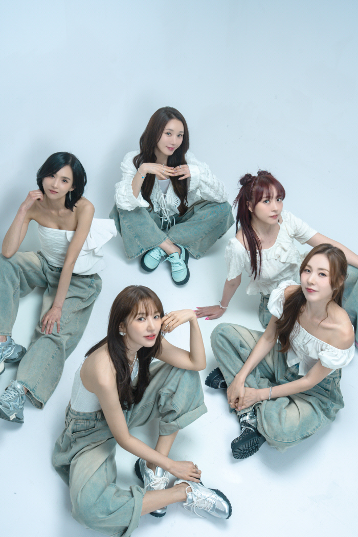 Baby Vox Occupies In Class-dong, the first full stage in 14 years → A ...