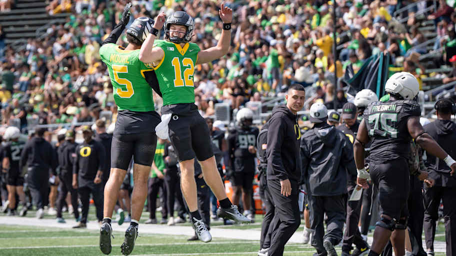 Oregon Ducks Quarterback Commit Bryson Beaver Rising In Recruiting Rankings