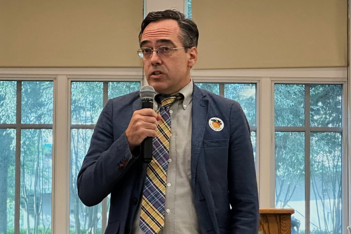 Hubbard claims victory over Waites in Democratic runoff for Georgia ...