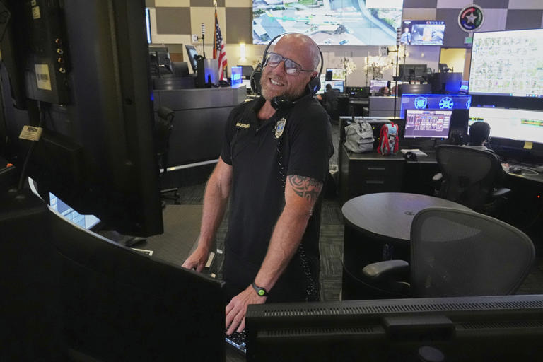 A Florida county leads the way with a high-tech 911 system that ...