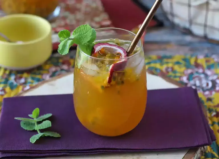 Passion fruit iced tea, the perfect summer drink!