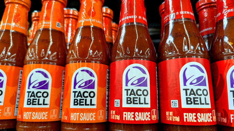 Why Taco Bell's Store-Bought Bottled Sauces Don't Taste Quite Like The ...