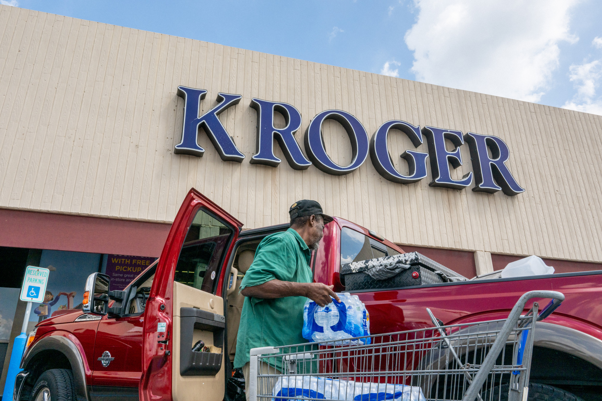Kroger recall update: customers "urged to return" products in 18 states