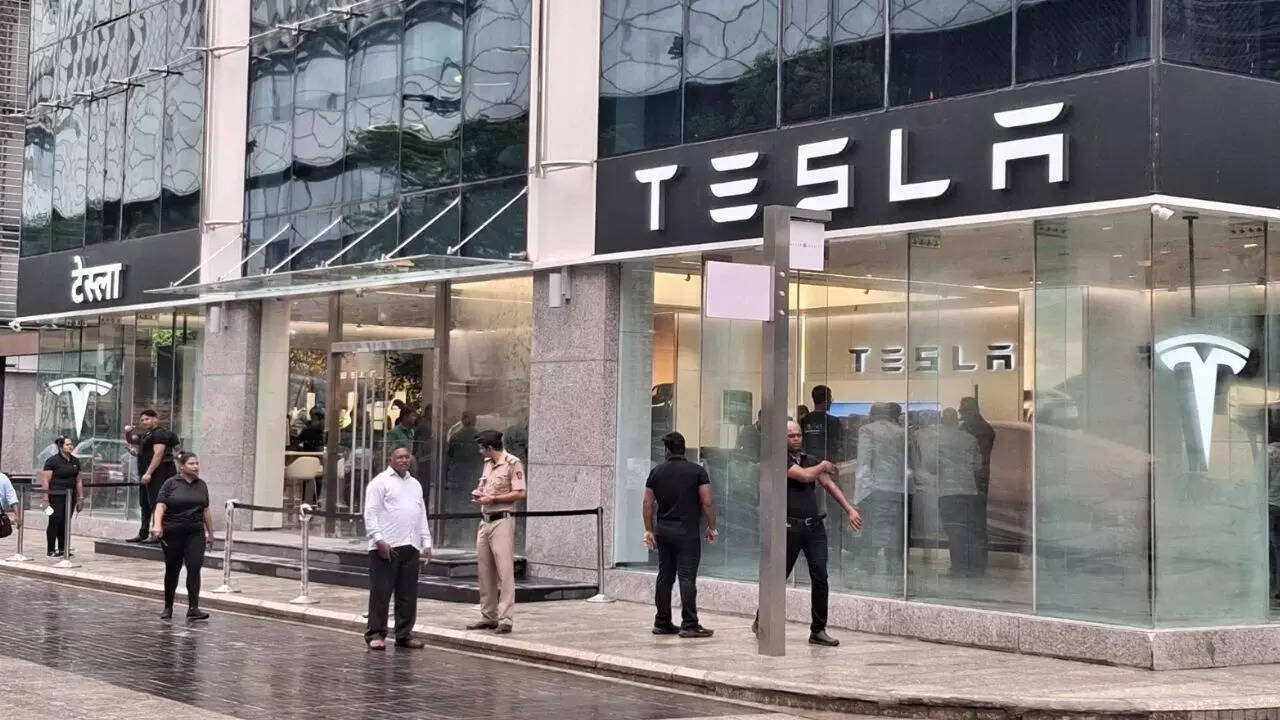 Tesla’s India rollout begins in Mumbai: CM Devendra Fadnavis launches ...