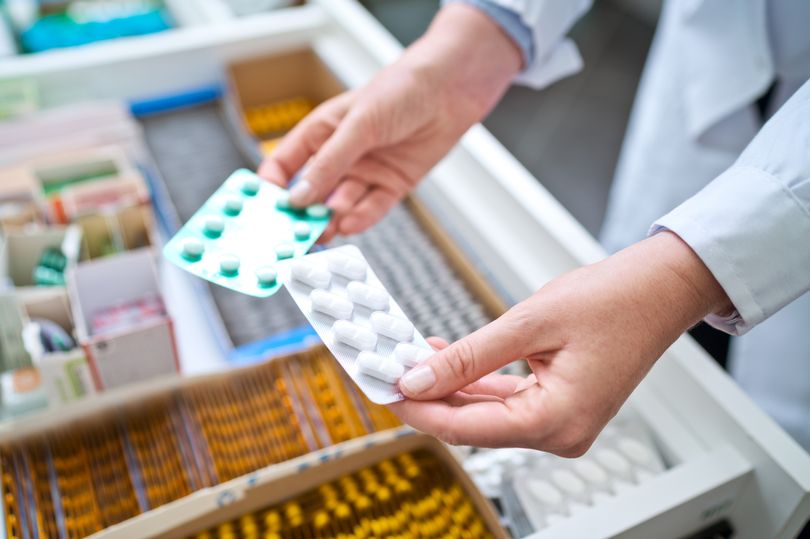 UK medicine regulator issues heatwave alert as people with these ...