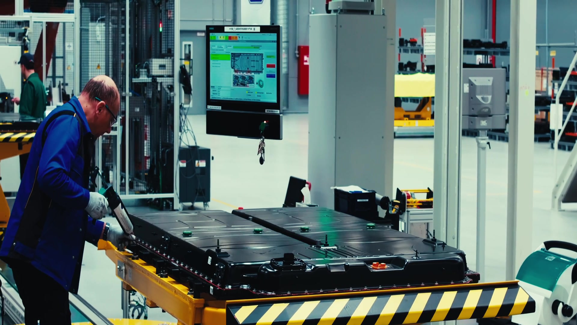 Mercedes-Benz CLA Insight battery production