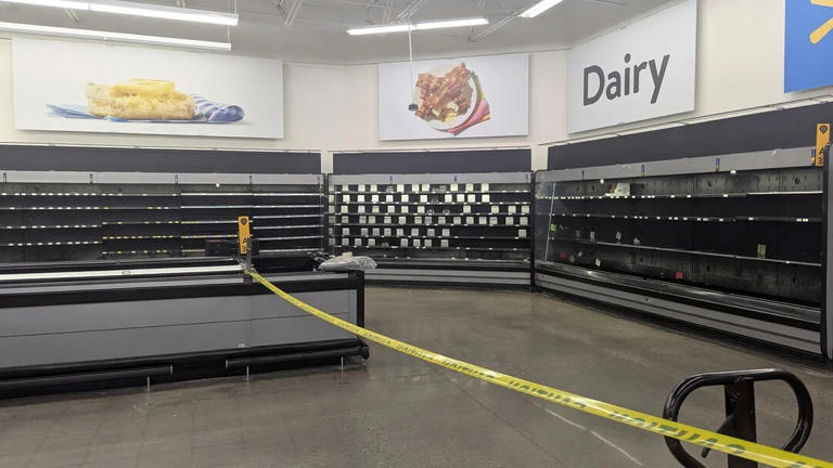 Walmart employee shares photos of alarming scene after power outage at ...